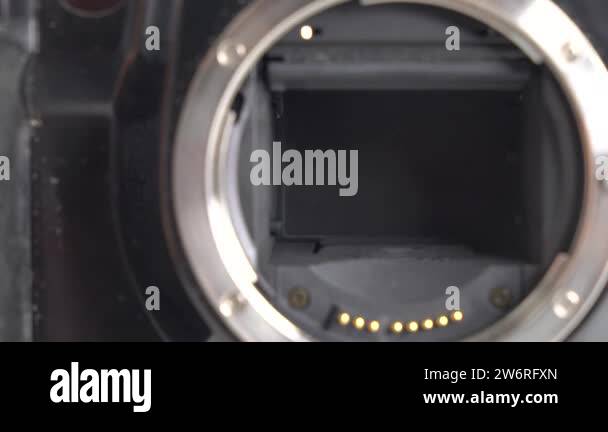 35mm old camera, shutter speed. Load an SLR 35mm Film Shutter Speed ...