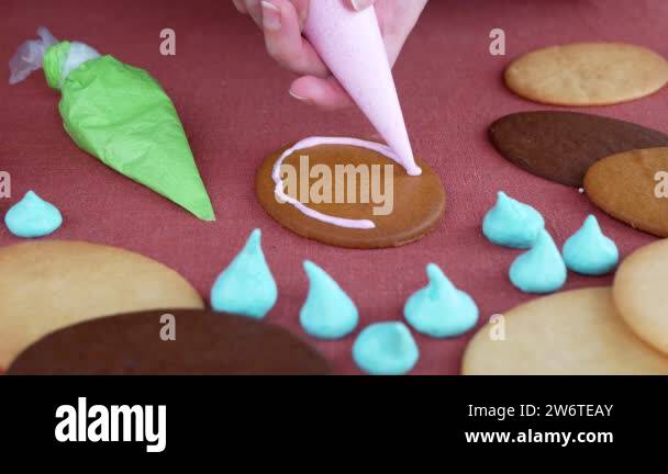 Pipe fill Stock Videos & Footage - HD and 4K Video Clips - Alamy