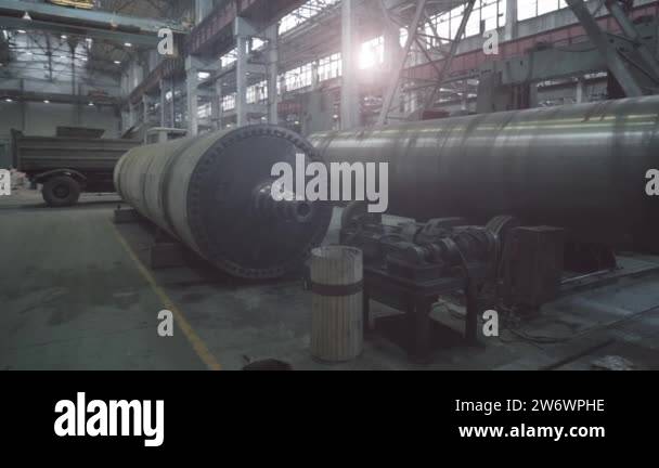 Tubular steel Stock Videos & Footage - HD and 4K Video Clips - Alamy