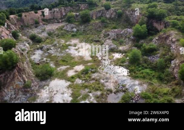 Aggregate extraction quarry Stock Videos & Footage - HD and 4K Video ...
