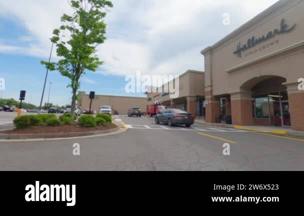 Augusta, Ga USA - 04 30 21: Pan of Hallmark Gold Crown retail store in ...