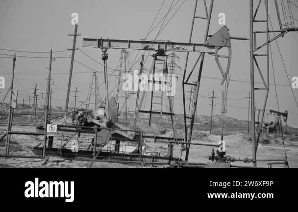 pump drilling rig. Mining of oil and gas. The oil price is increasing ...