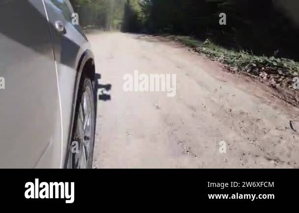 Suv car trail road Stock Videos & Footage - HD and 4K Video Clips - Alamy
