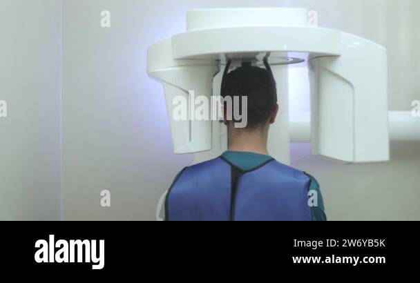 X-ray scan of the jaw and teeth in modern dentistry. The latest dental ...