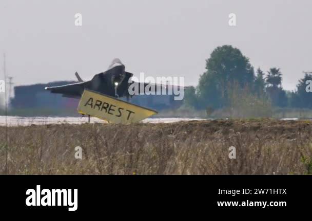 Jsf engine Stock Videos & Footage - HD and 4K Video Clips - Alamy