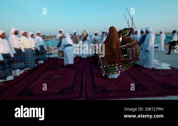 Qatar traditional folklore dance (Ardah dance) in Katara eleventh ...