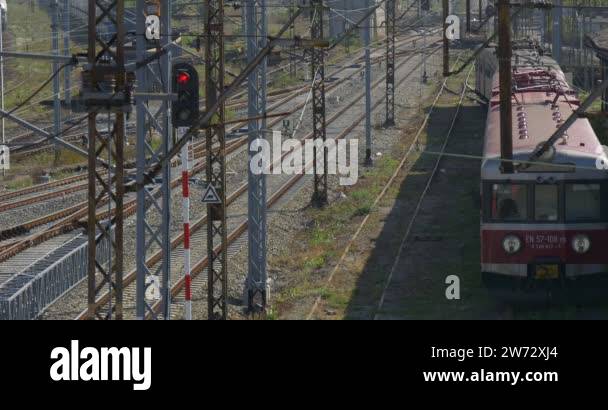 Transporting the train Stock Videos & Footage - HD and 4K Video Clips ...