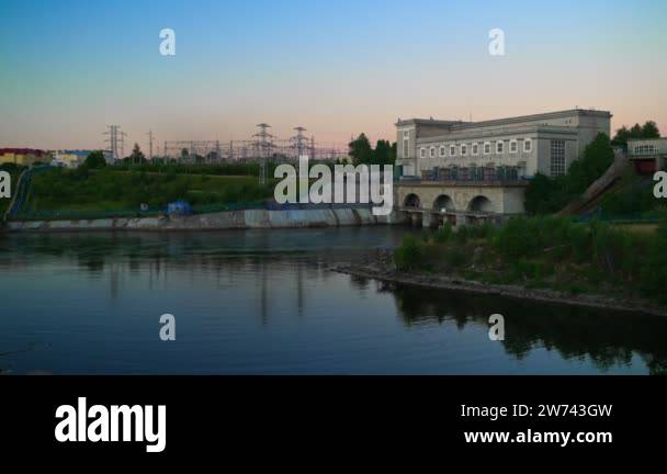 Narva gate Stock Videos & Footage - HD and 4K Video Clips - Alamy