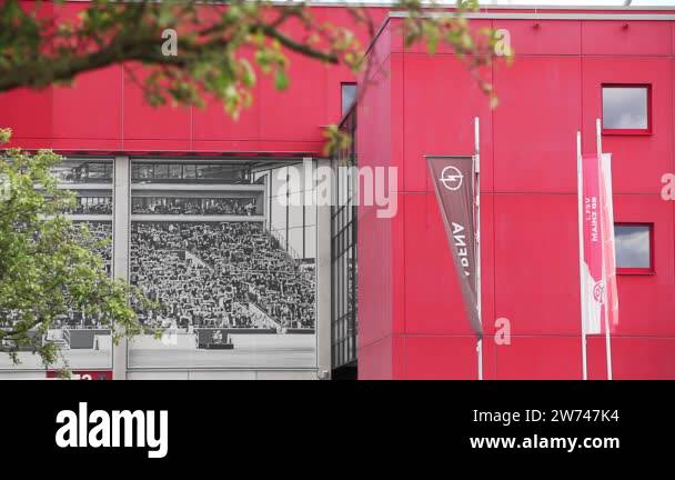 Opel arena Stock Videos & Footage - HD and 4K Video Clips - Alamy