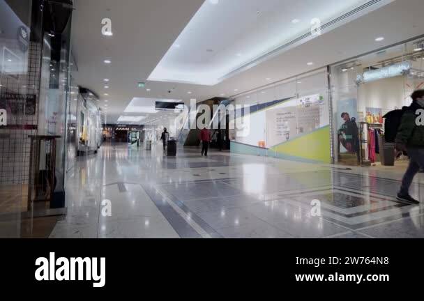 Jubilee place canary wharf Stock Videos & Footage - HD and 4K Video ...