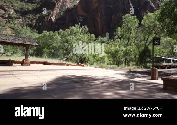 Zion park buses Stock Videos & Footage - HD and 4K Video Clips - Alamy