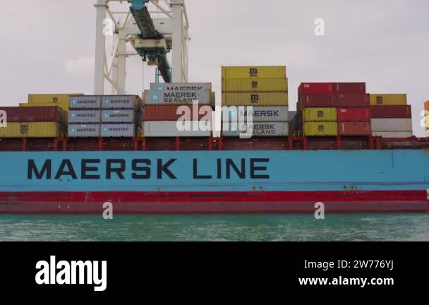 Maersk ships Stock Videos & Footage - HD and 4K Video Clips - Alamy