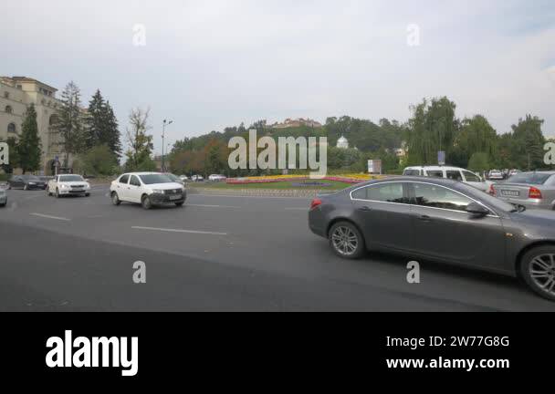 Cars at a roundabout Stock Videos & Footage - HD and 4K Video Clips - Alamy