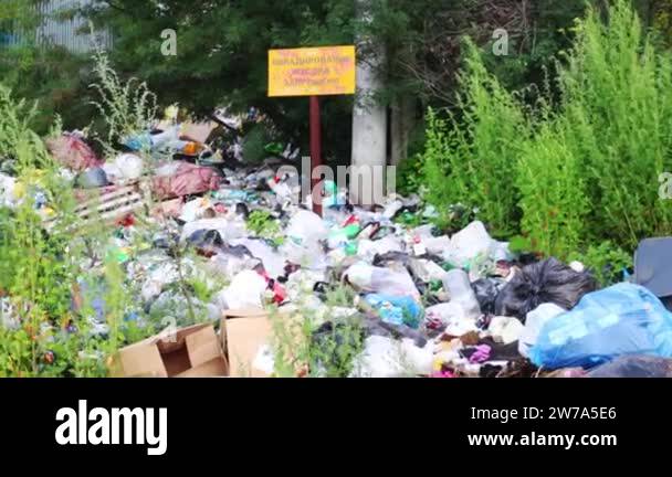 Ban on garbage Stock Videos & Footage - HD and 4K Video Clips - Alamy
