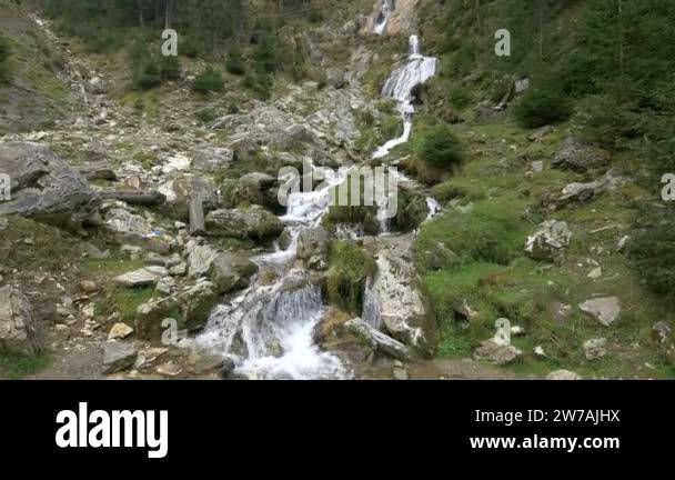 Tall waterfall Stock Videos & Footage - HD and 4K Video Clips - Alamy