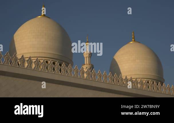 Sheikh Zayed Grand Mosque's domes Stock Video Footage - Alamy