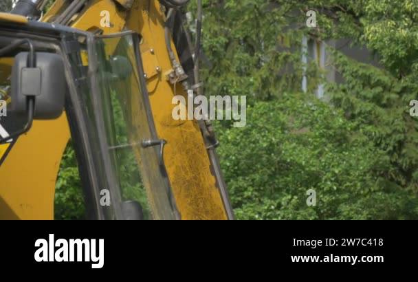 Men digging away earth Stock Videos & Footage - HD and 4K Video Clips ...