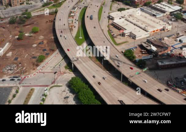 Busy main road town Stock Videos & Footage - HD and 4K Video Clips - Alamy