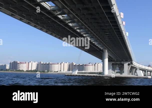 Steel cable bridges Stock Videos & Footage - HD and 4K Video Clips - Alamy