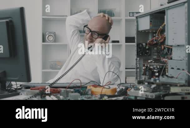 Component failure Stock Videos & Footage - HD and 4K Video Clips - Alamy