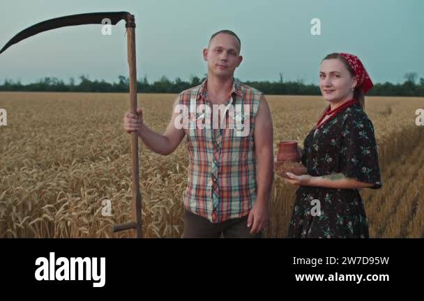 Harvesting look Stock Videos & Footage - HD and 4K Video Clips - Alamy