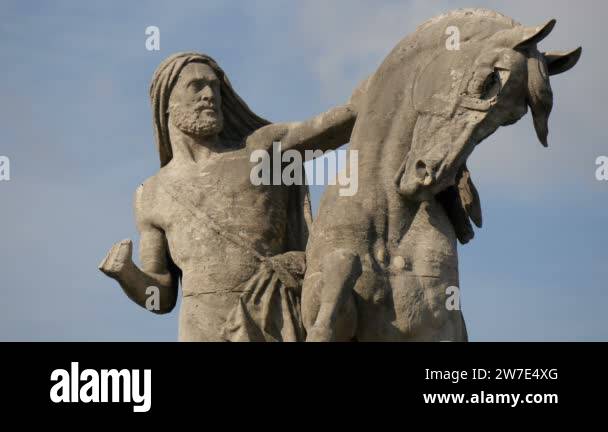 Statue of horse and knight Stock Videos & Footage - HD and 4K Video ...