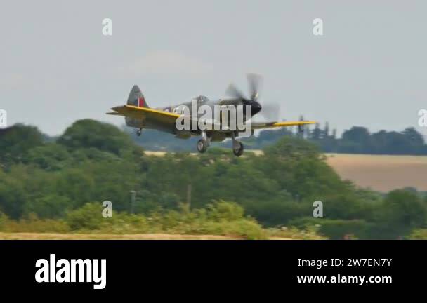 Supermarine spitfire british war Stock Videos & Footage - HD and 4K ...