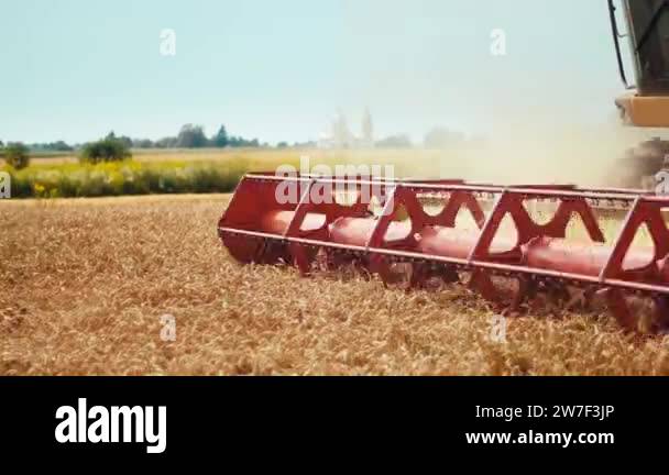 Combine header bar Stock Videos & Footage - HD and 4K Video Clips - Alamy