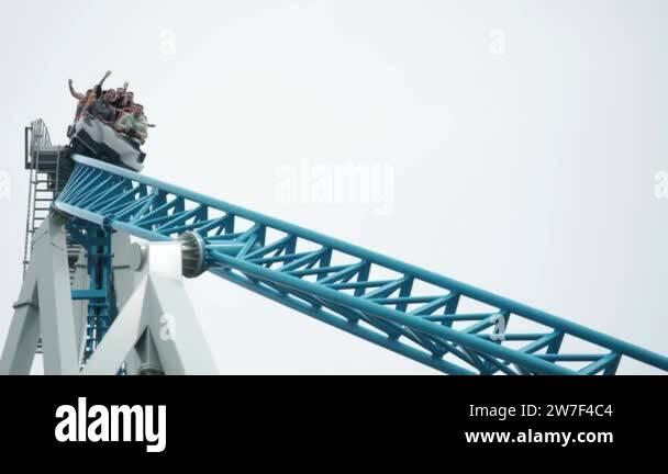 Looping roller coaster Stock Videos & Footage - HD and 4K Video Clips ...
