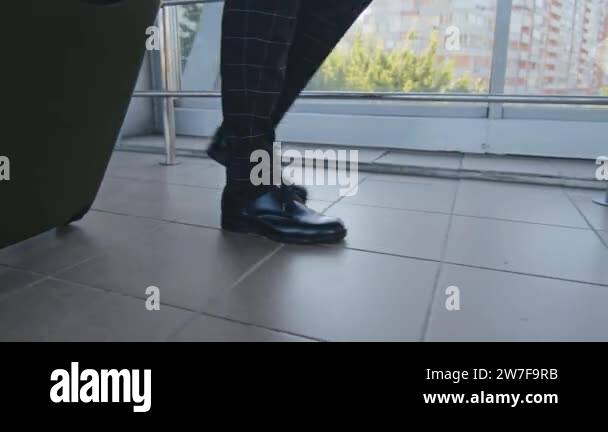 Leg case tiles Stock Videos & Footage - HD and 4K Video Clips - Alamy