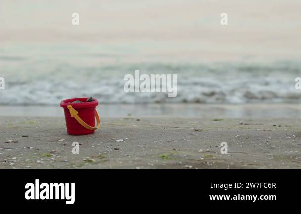 Childs bucket Stock Videos & Footage - HD and 4K Video Clips - Alamy