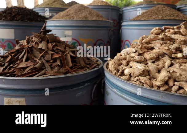 Moroccan herbs and spice market in the Medina of Marrakech, Morocco ...