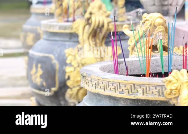 China funeral Stock Videos & Footage - HD and 4K Video Clips - Alamy