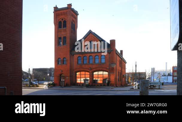 Perry square Stock Videos & Footage - HD and 4K Video Clips - Alamy