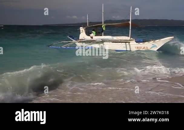 Bangka paraw double outrigger Stock Videos & Footage - HD and 4K Video ...