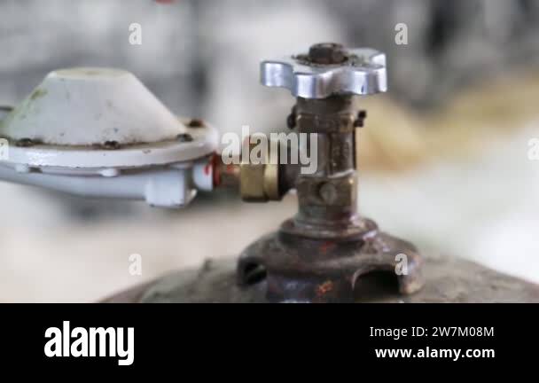 Valve gas cylinder Stock Videos & Footage - HD and 4K Video Clips - Alamy