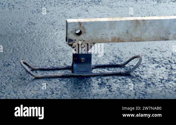 Road sleeper Stock Videos & Footage - HD and 4K Video Clips - Alamy