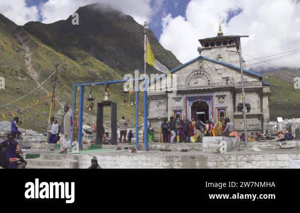 Morning view of Kedarnath temple. Kedarnath peak in background Stock ...