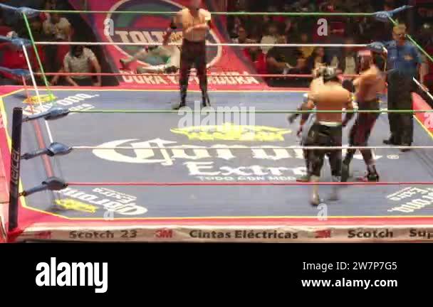 Ringside at the famous lucha libre mexican wrestling at arena mexico ...