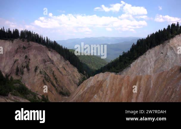 Groapa ruginoasa the rusty pit Stock Videos & Footage - HD and 4K Video ...