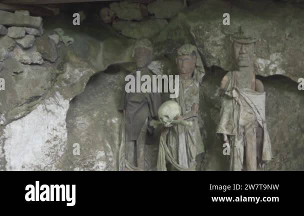 Tampang Allo, Tana Toraja, Indonesia - Tau Tau Human Skulls Piles of ...