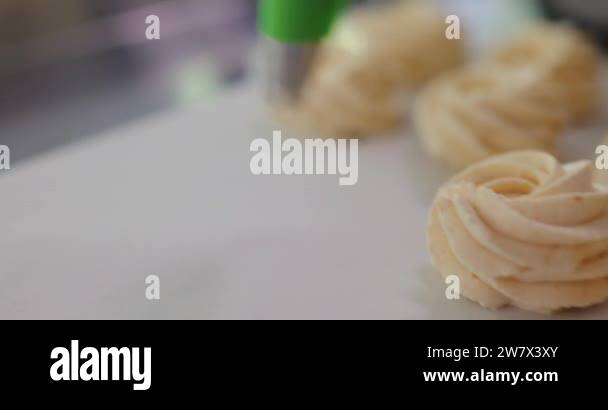Cream mass Stock Videos & Footage - HD and 4K Video Clips - Alamy