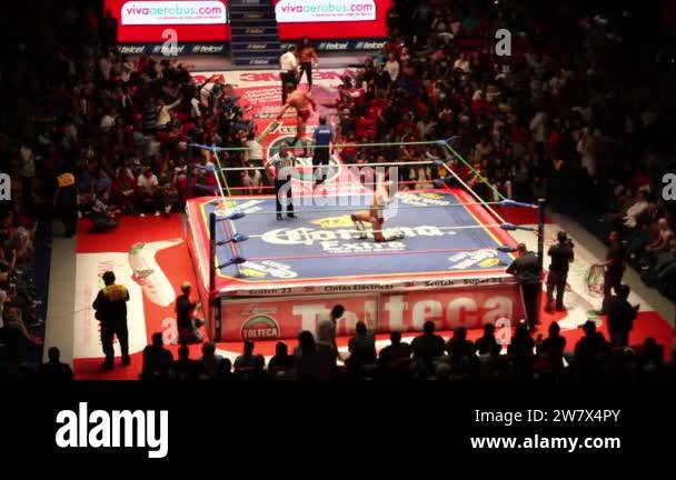 Ringside at the famous lucha libre mexican wrestling at arena mexico ...