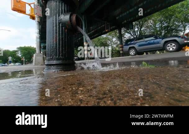 New york fire hydrant spray Stock Videos & Footage - HD and 4K Video ...
