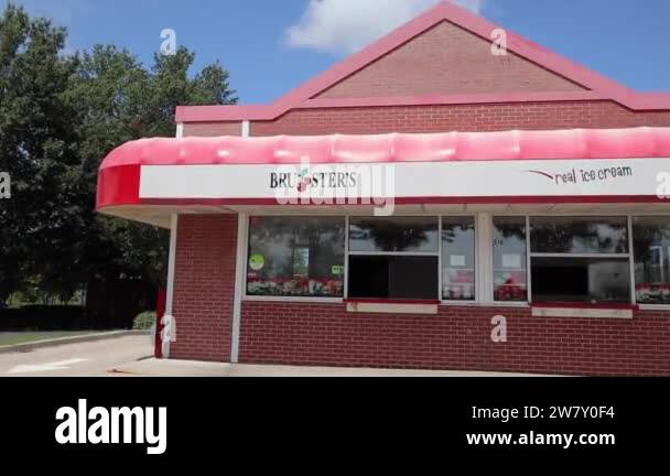 Closed ice cream store Stock Videos & Footage - HD and 4K Video Clips ...