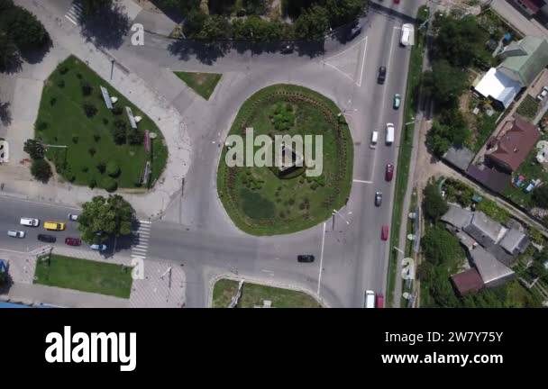 Junction roundabout Stock Videos & Footage - HD and 4K Video Clips - Alamy