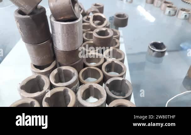 Cylindrical Submersible Motor Bush for Submersible Openwell Pumps, Open ...