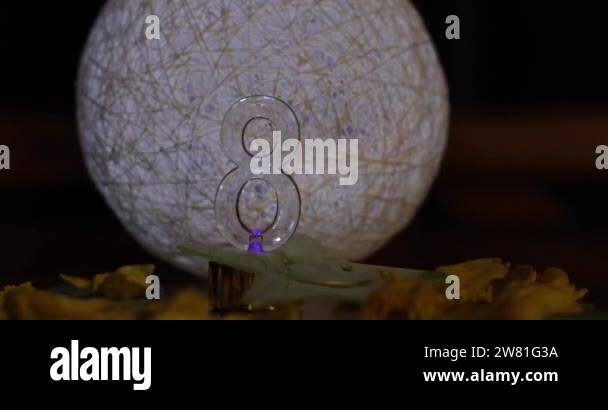 Horizontal eight Stock Videos & Footage - HD and 4K Video Clips - Alamy