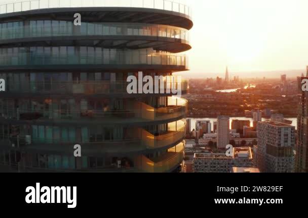 Sunset sky uk background Stock Videos & Footage - HD and 4K Video Clips ...
