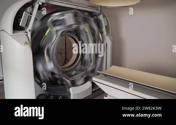 X ray repair Stock Videos & Footage - HD and 4K Video Clips - Alamy